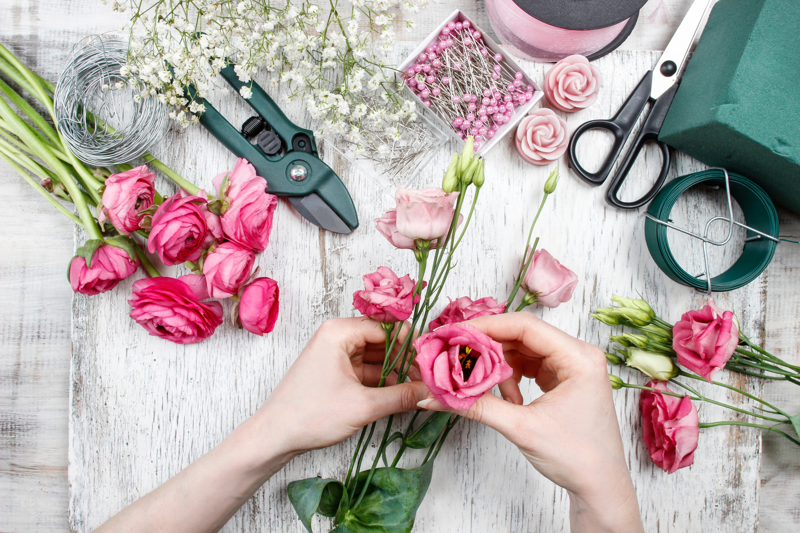 Blog : The Best 4 Step Natural Flower Bracelet Activity to Do with Your ...